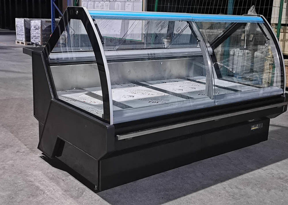 1955mm Standard Meat Curved Display Counter Chiller Plug In Type